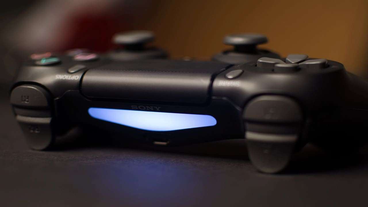 How Long Does It Take for PS4 Controller To Charge - Launch Knowledge